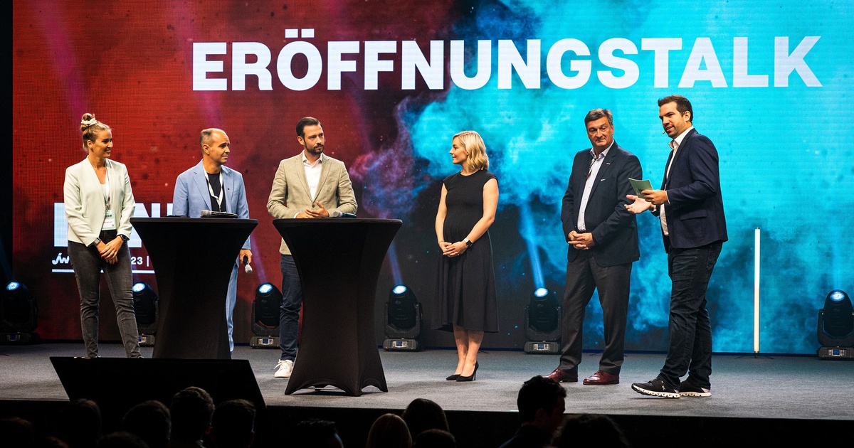 JW Summit 2023: Themenblock Zukunft - Junge Wirtschaft